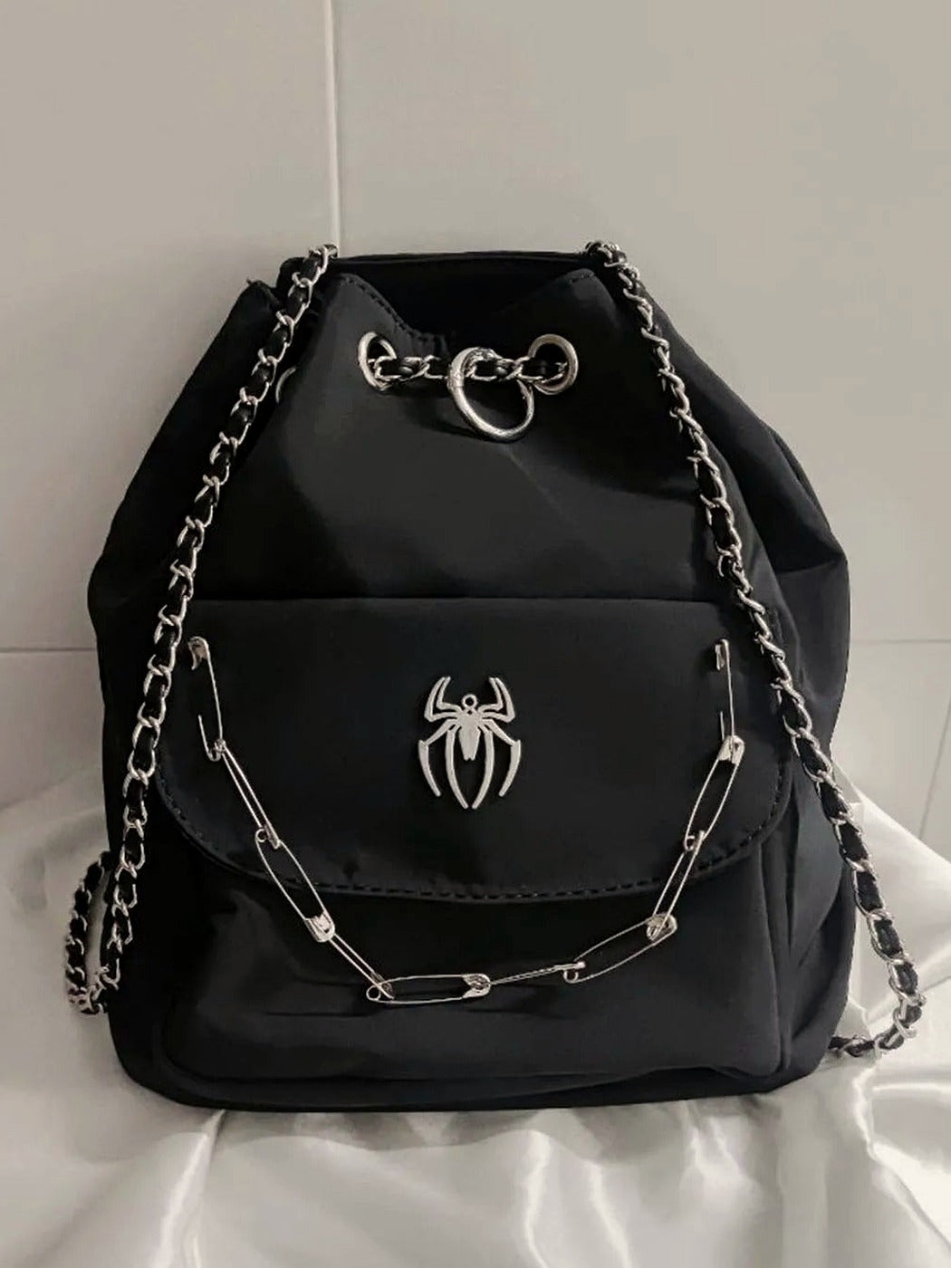 Venom Chain Punk Backpack – Y2k Apparel